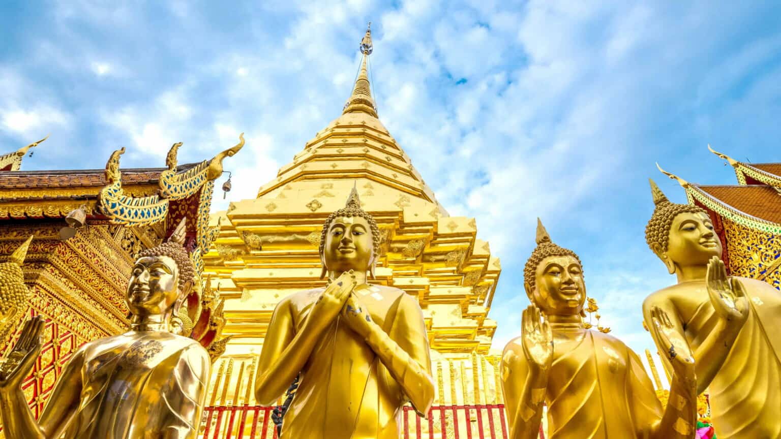 Five Famous Buddhist Temples in Thailand - Thai Holidays